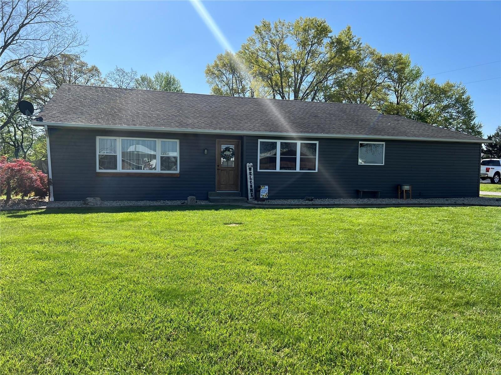 1011 North Main Street, Perryville, MO 63775 - MLS# 24022567 | CENTURY 21