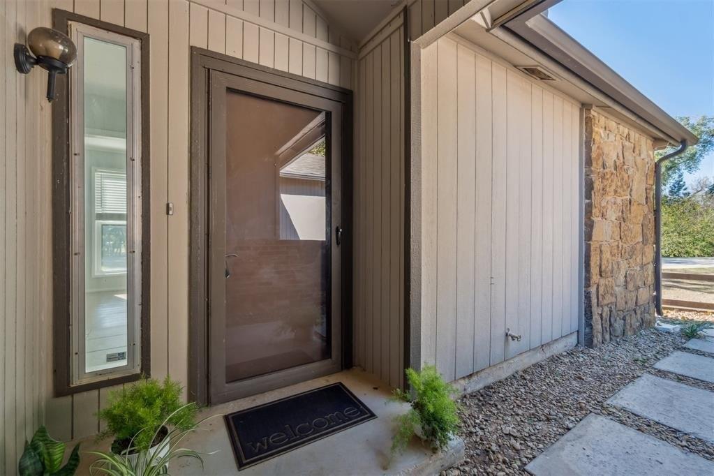 13800 E Crossing Way, Edmond, OK 73013 - MLS# 1198256 | CENTURY 21