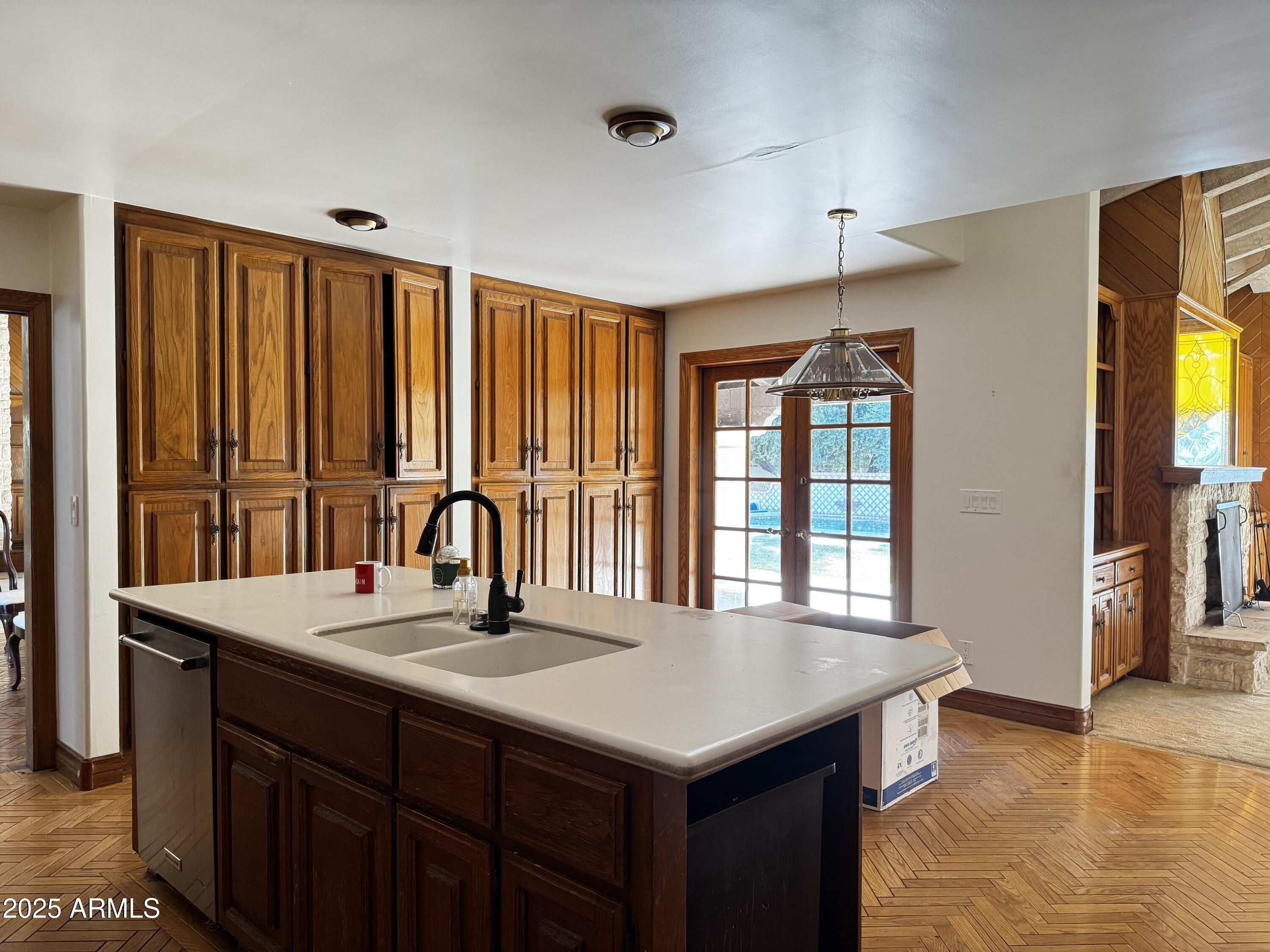 8714 N 65TH Street, Paradise Valley, AZ 85253 - MLS# 6942313 | CENTURY 21